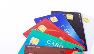 【2025年最新】審査が甘く通りやすいクレジットカード11選！緩いカードの特徴を解説